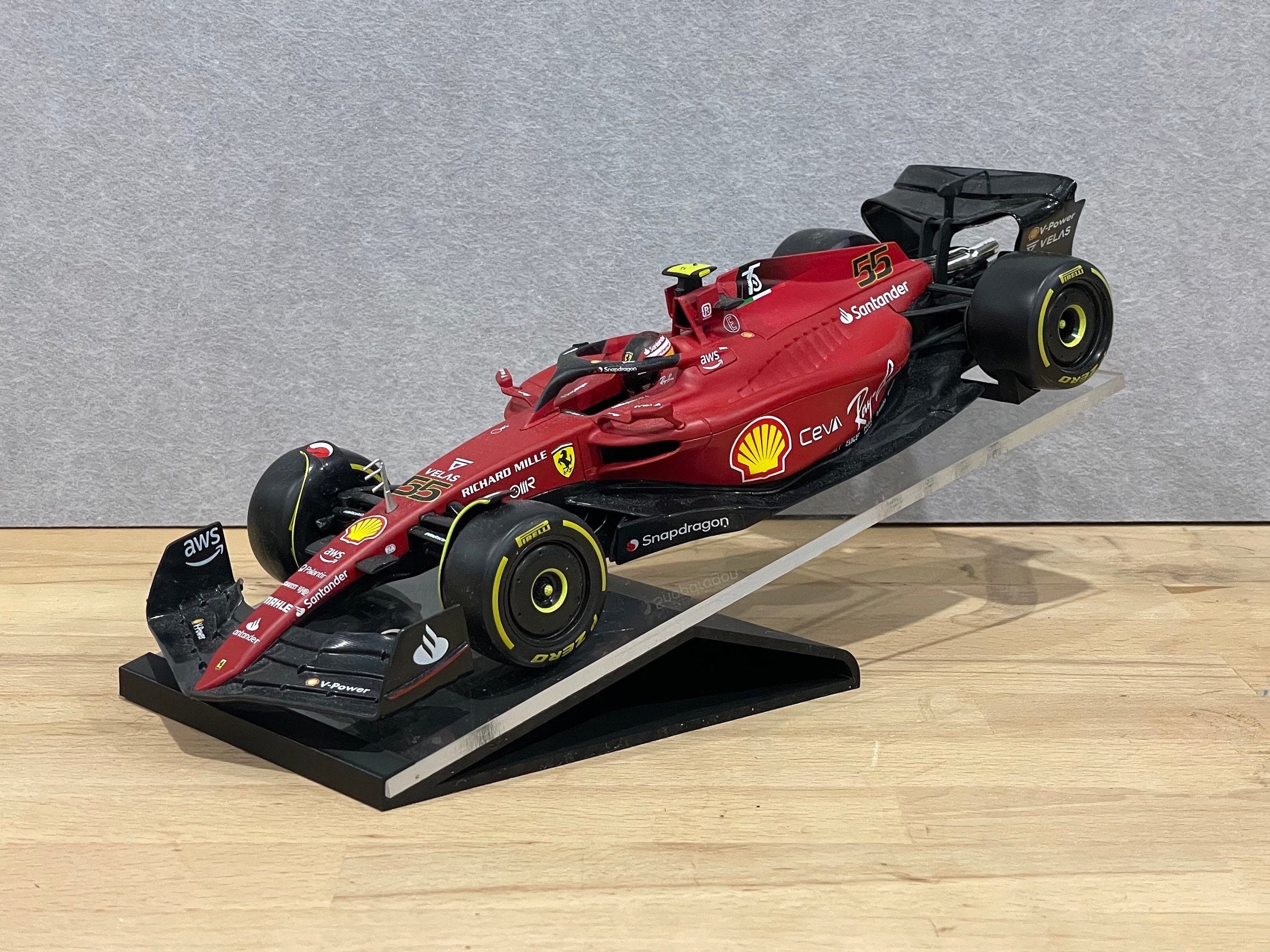 1:18 Scale Model Display Stand | Forward Angled – printJAM